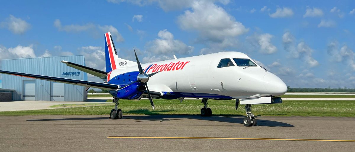 Jetstream Aviation Capital - Jetstream Delivers Third Saab 2000 ...